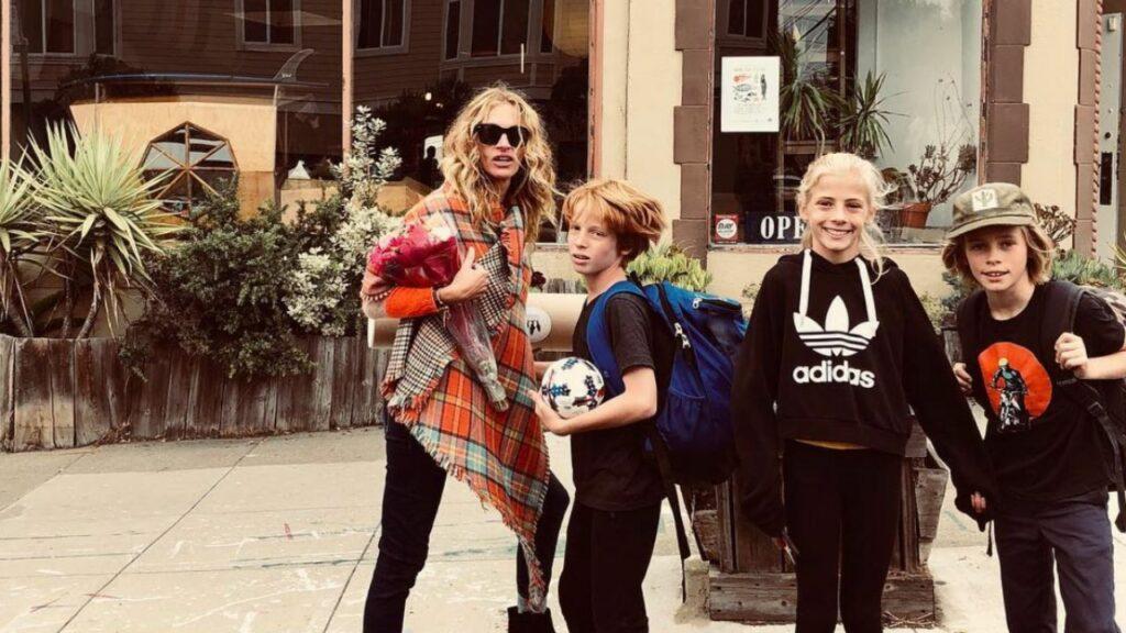 Julia Roberts’ Kids in 2022: Along With Her Three Children With Danny ...